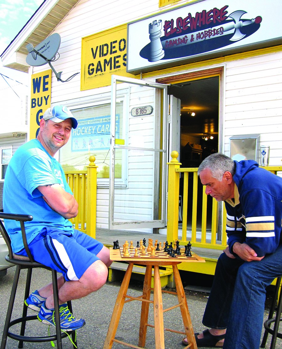 MIKE SISCO AND JON SURRETTE – A Relative Business! – The Grapevine