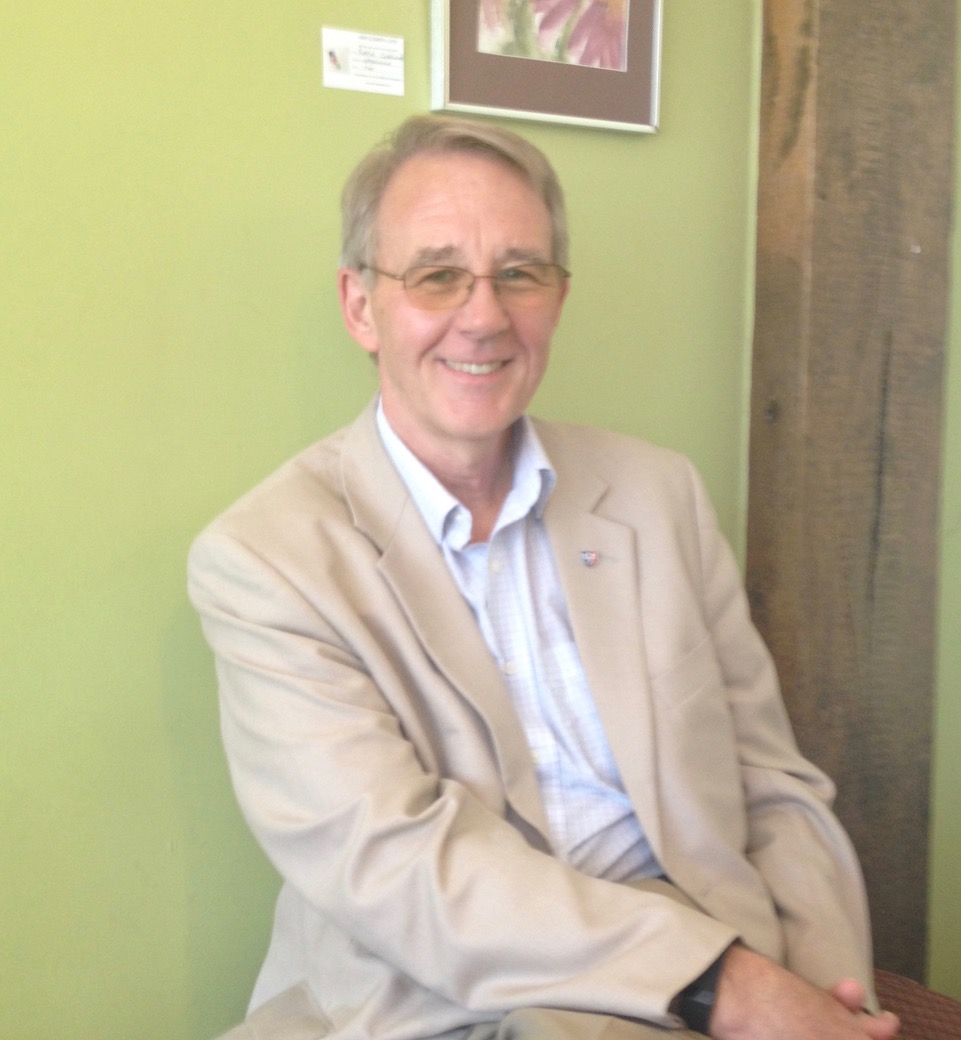 Who’s Who: Dr. Peter Ricketts: The New Mr. Acadia! – The Grapevine